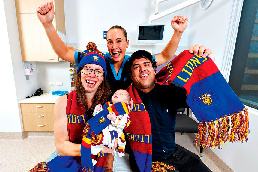 Mater Springfield Newborns Join Lions Fan Club